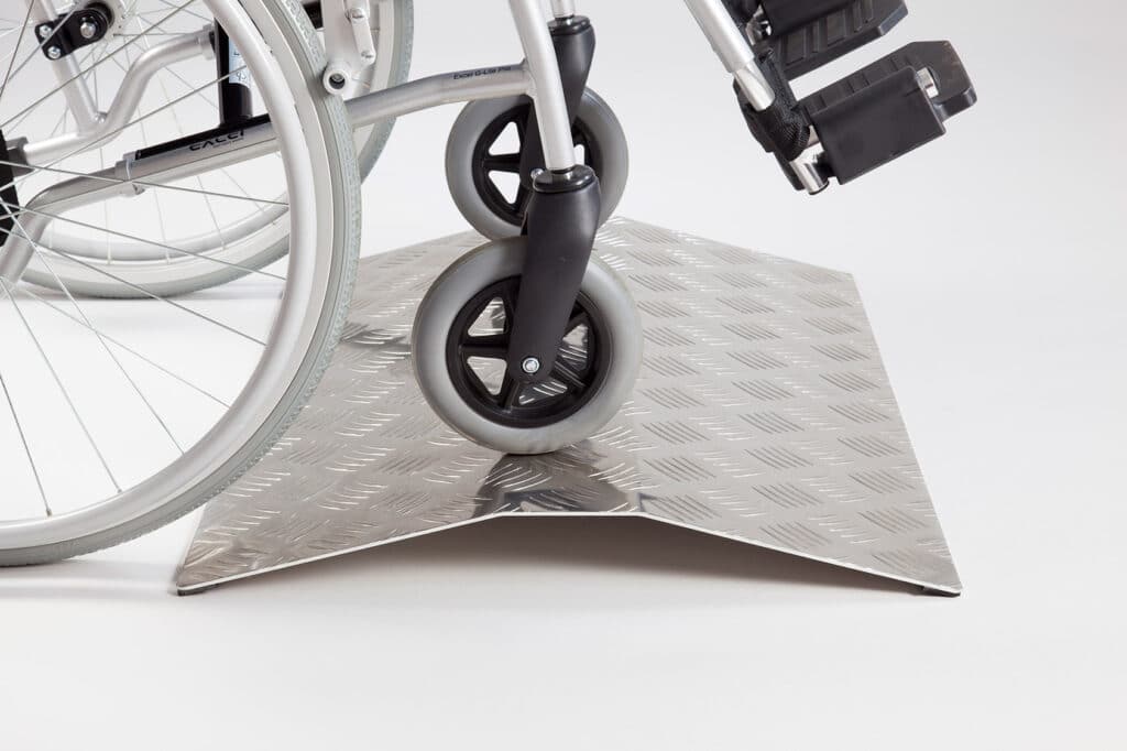 Aluminium Bridge Ramps up to 100mm/4inch high – SHEEN MOBILITY
